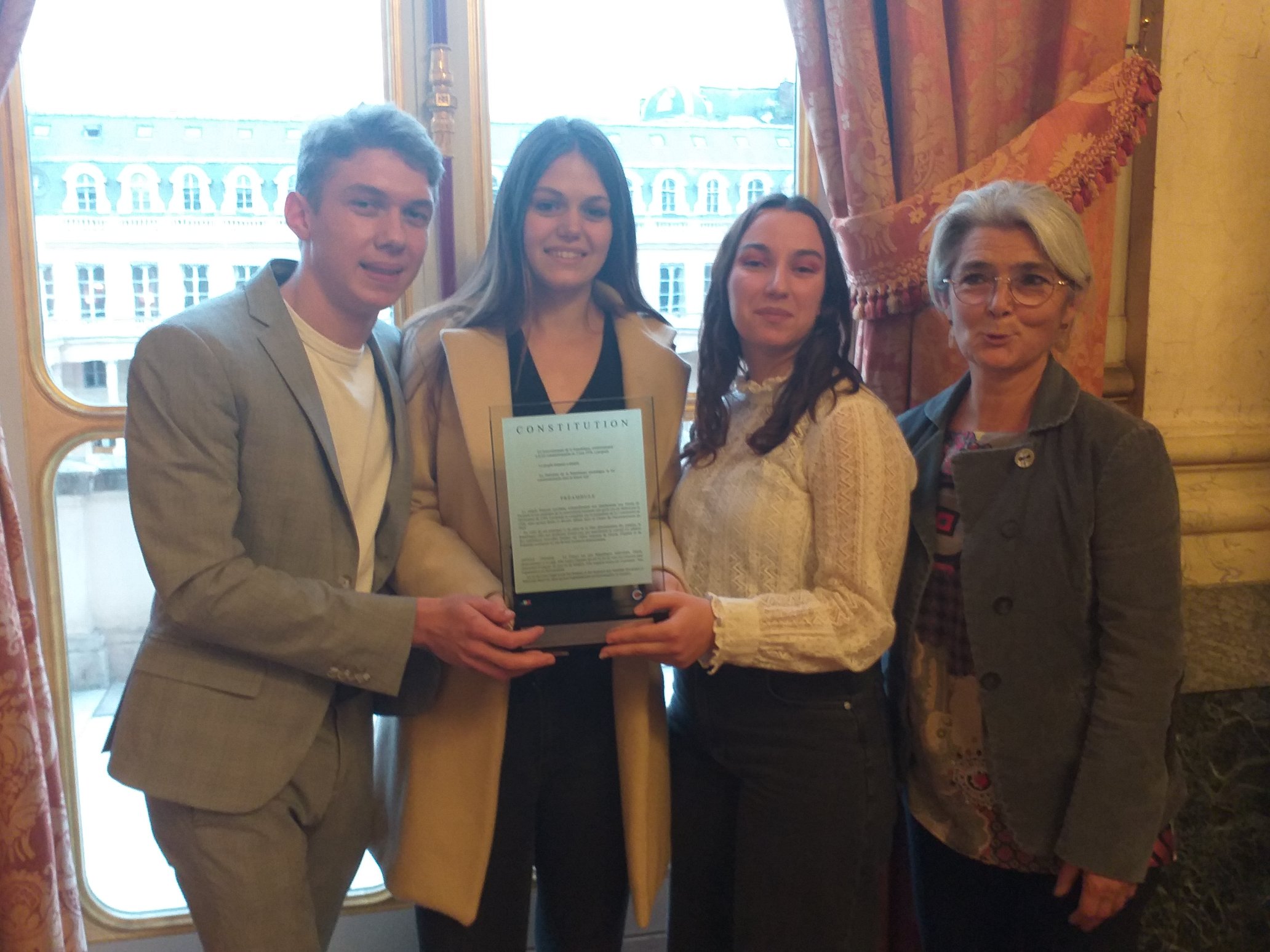 Un Escape Game sur la Constitution ! | Académie de Clermont-Ferrand